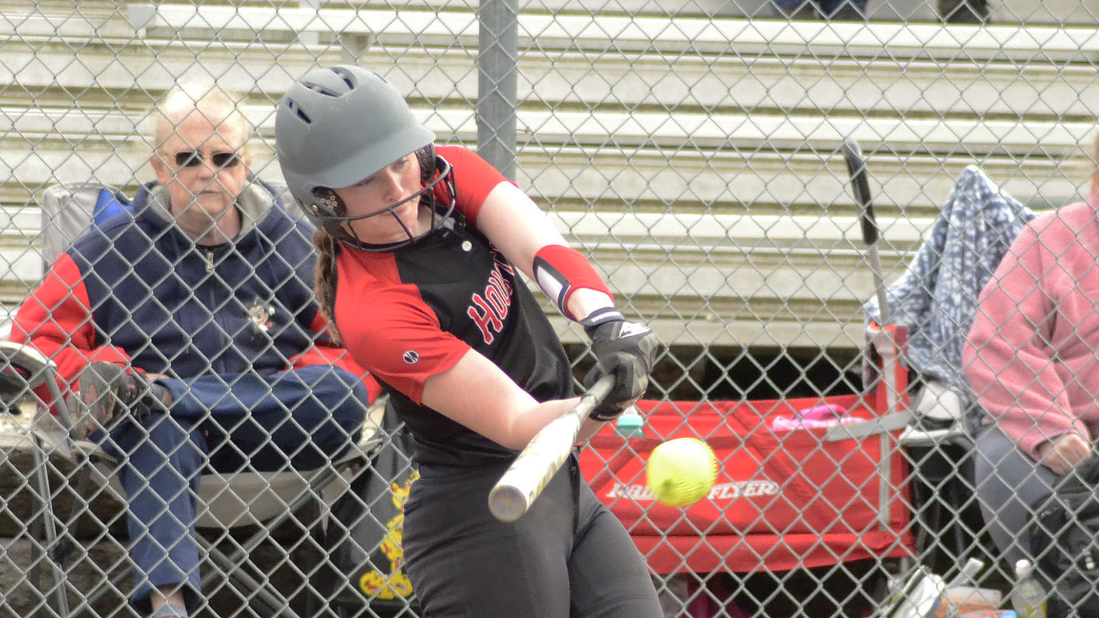 Lady Tigers post comeback win over Thayer - Houston Herald
