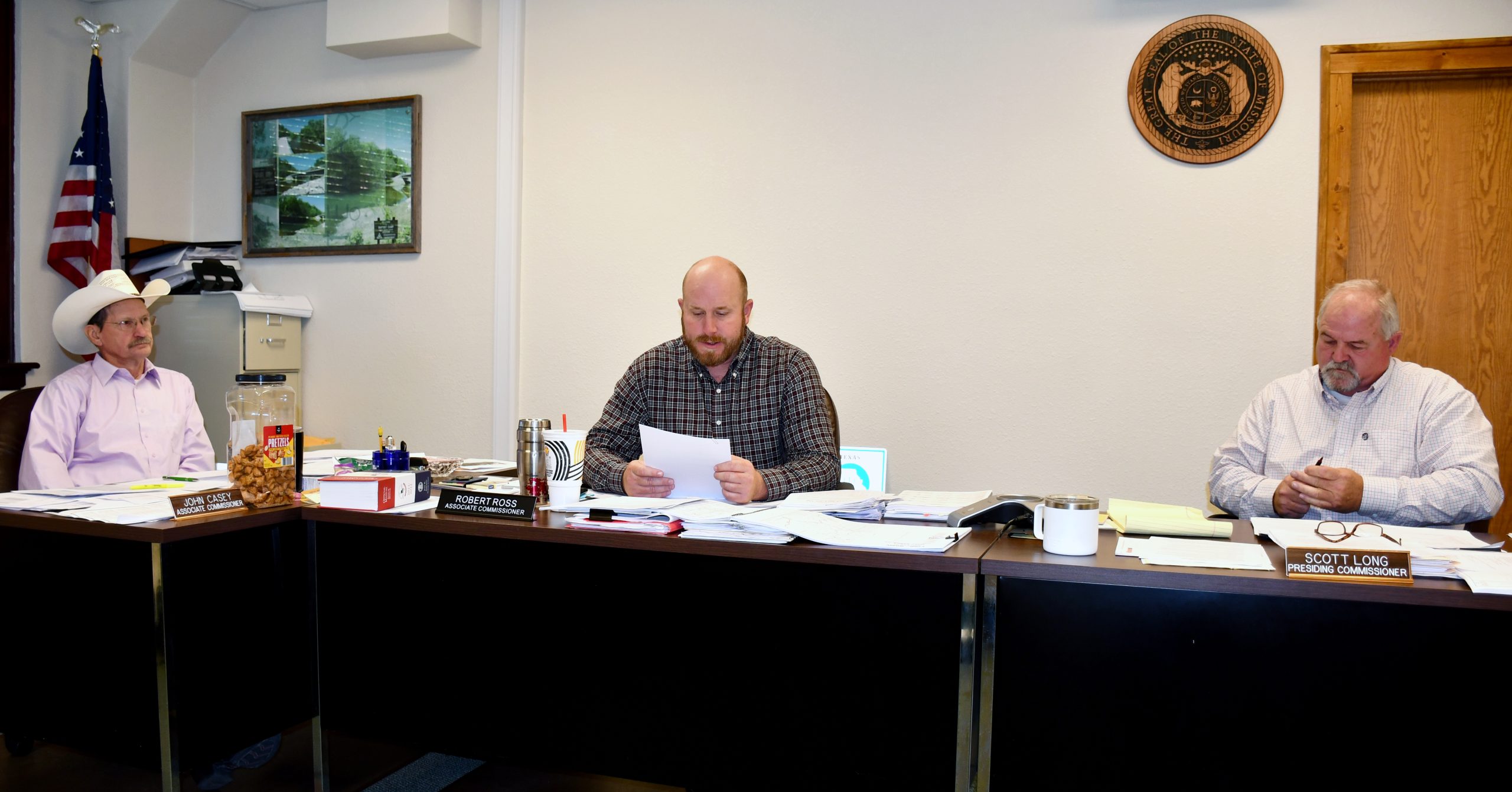 County commission approves Shafer Road resolution, acknowledges ...