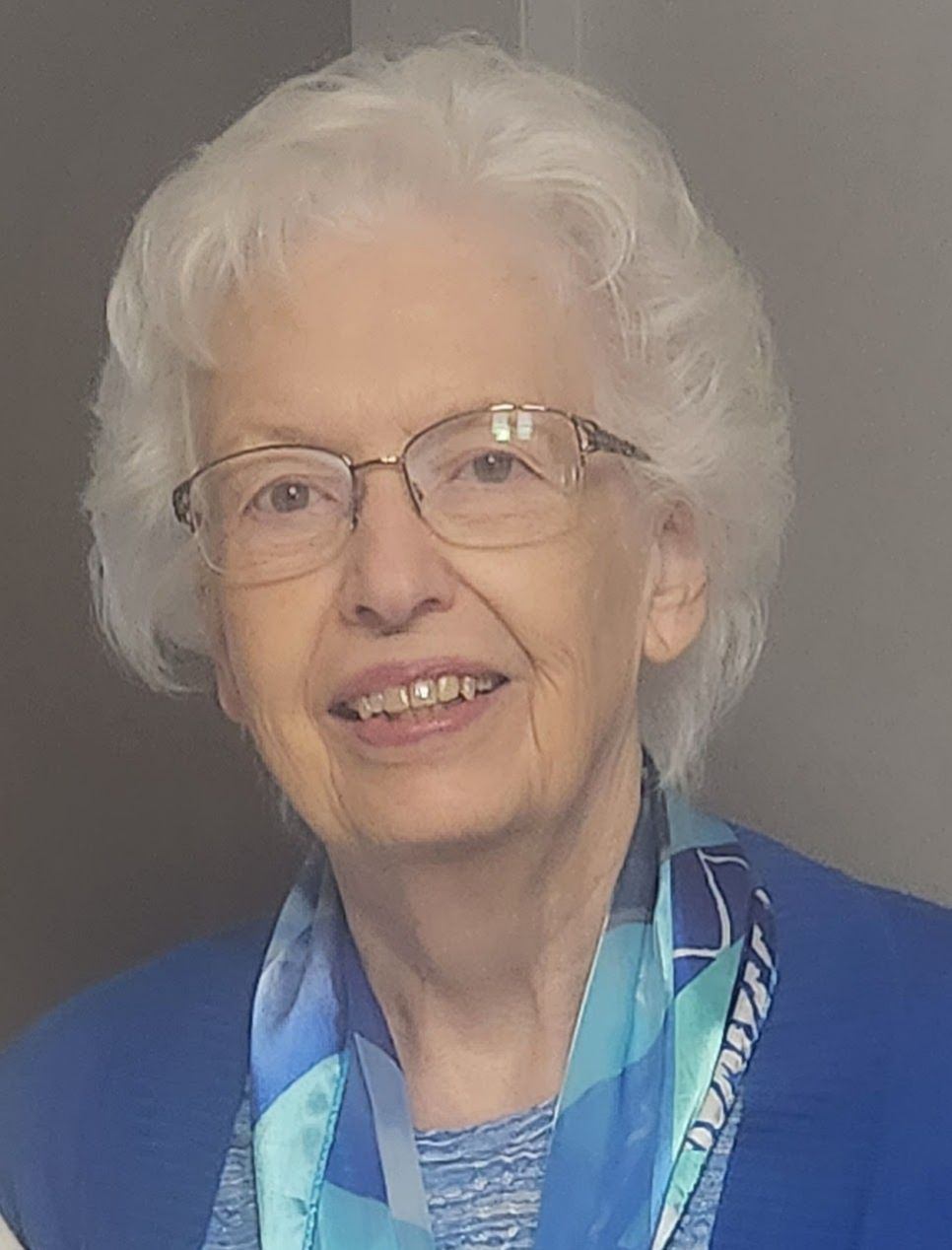 JOYCE DAVIS - Houston Herald