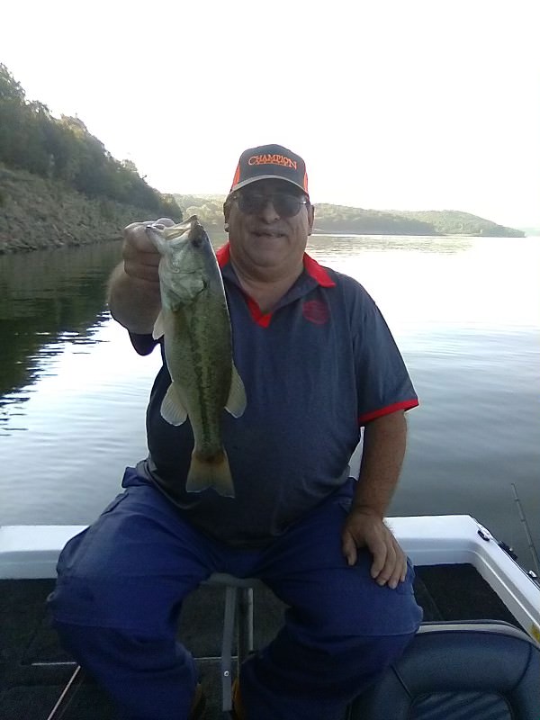 DEATH NOTICE: Denny Russell - Houston Herald