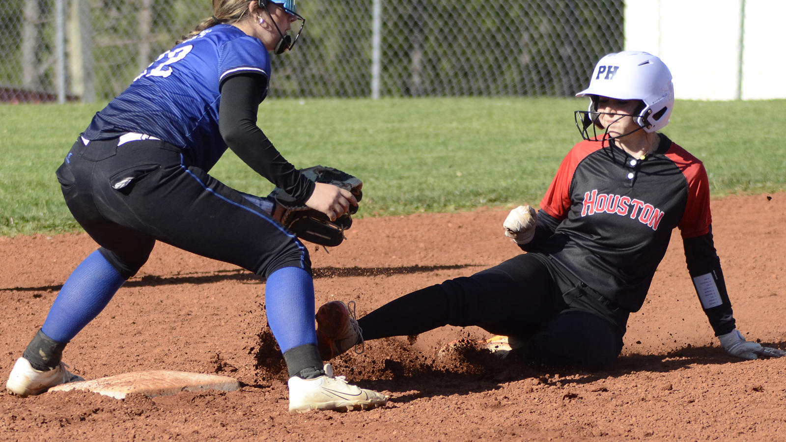 Lady Tigers go on scoring binge against Cabool - Houston Herald