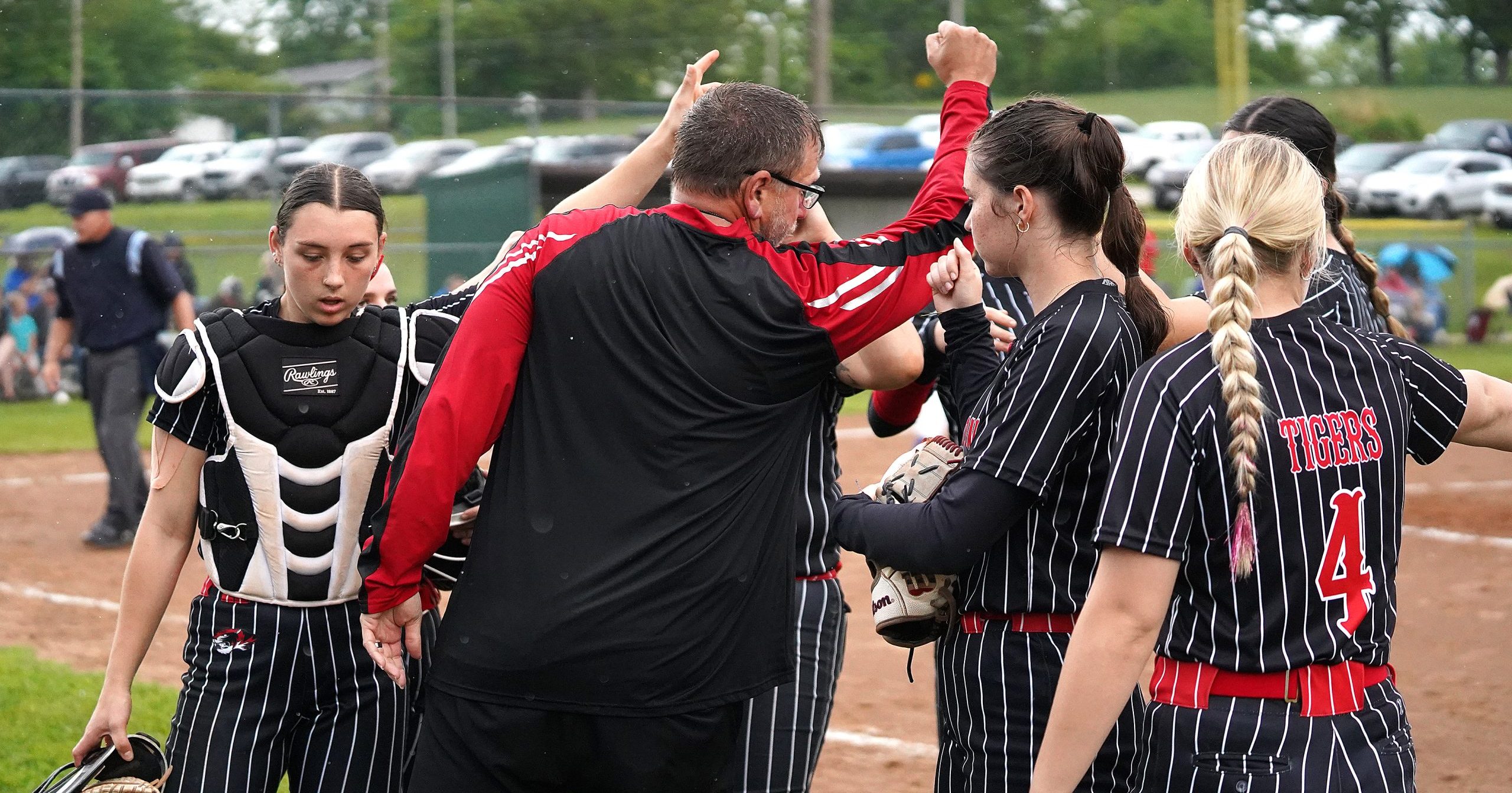 PHOTOS: HHS softball vs. Ava - Houston Herald