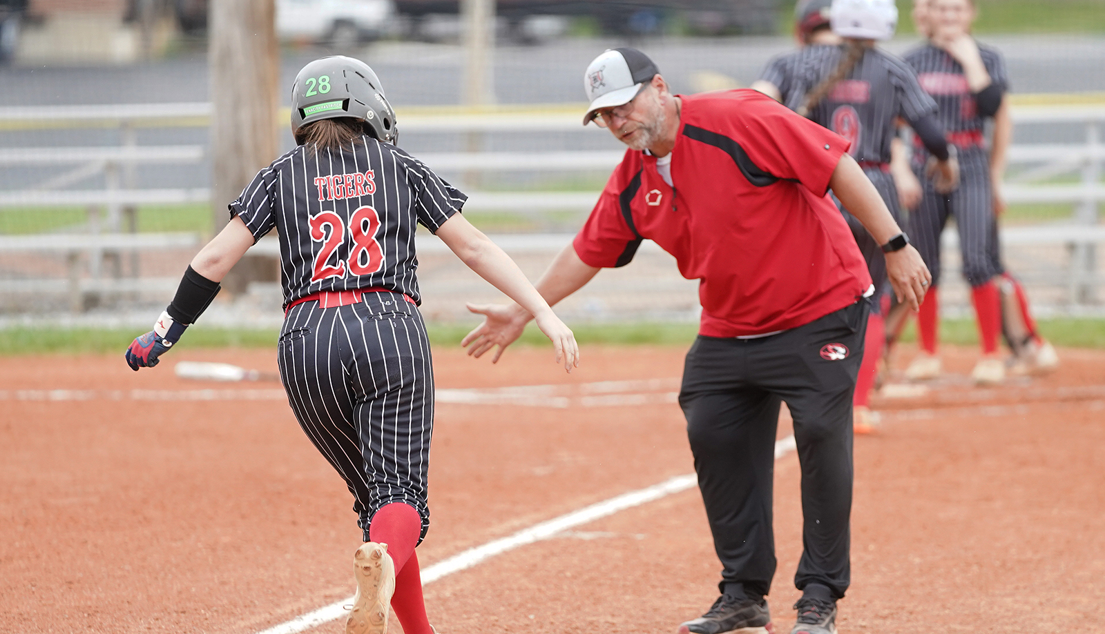 PHOTOS: HHS softball vs. Bourbon - Houston Herald