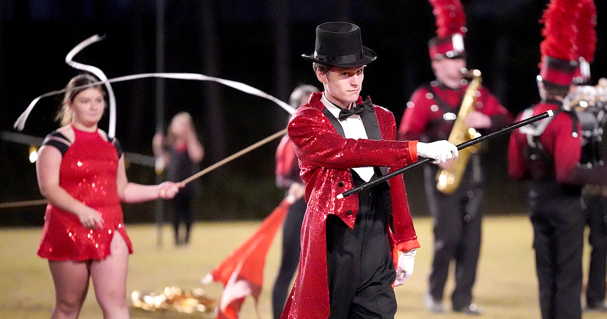 PHOTOS: HHS Band performs "The Greatest Show" - Houston Herald